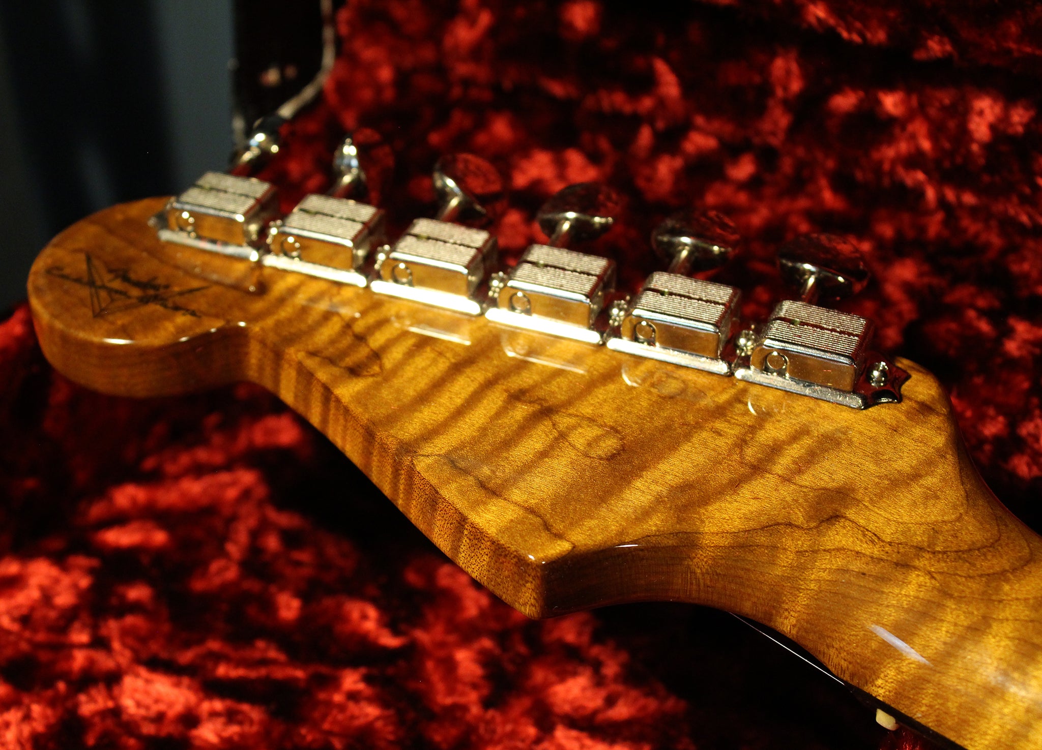 Fender Custom Shop Artisan Spalted Maple Stratocaster | Humbucker Music