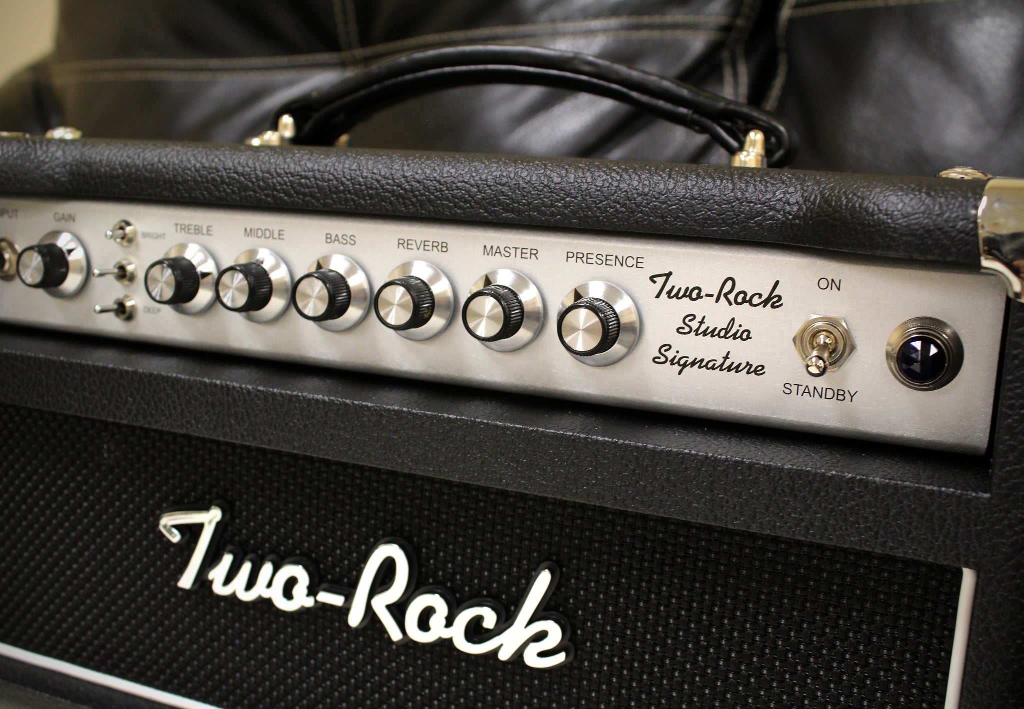 Two-Rock Studio Signature Head, Black, Silverface | Humbucker Music